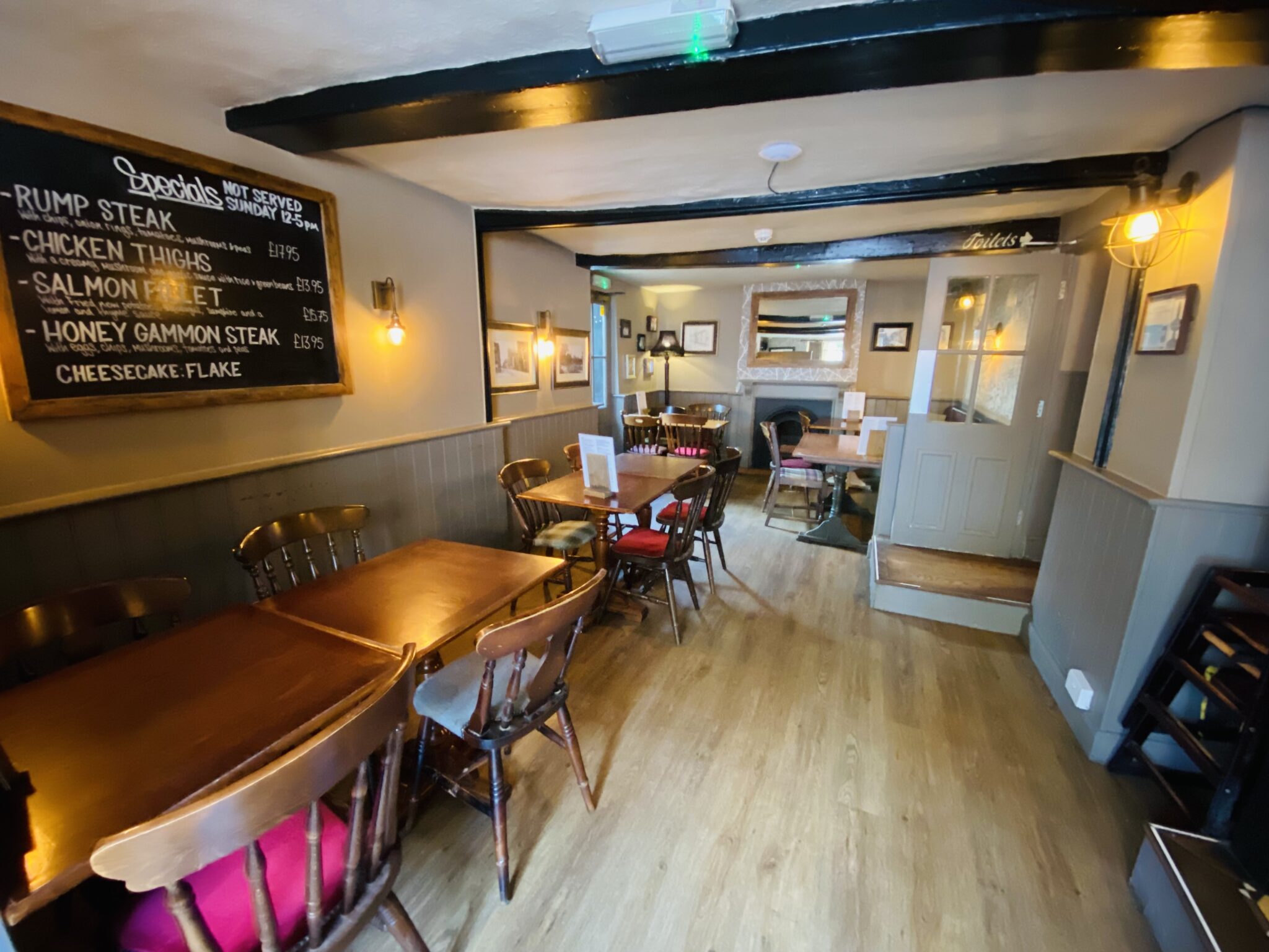 Pub Gallery - Masons Arms